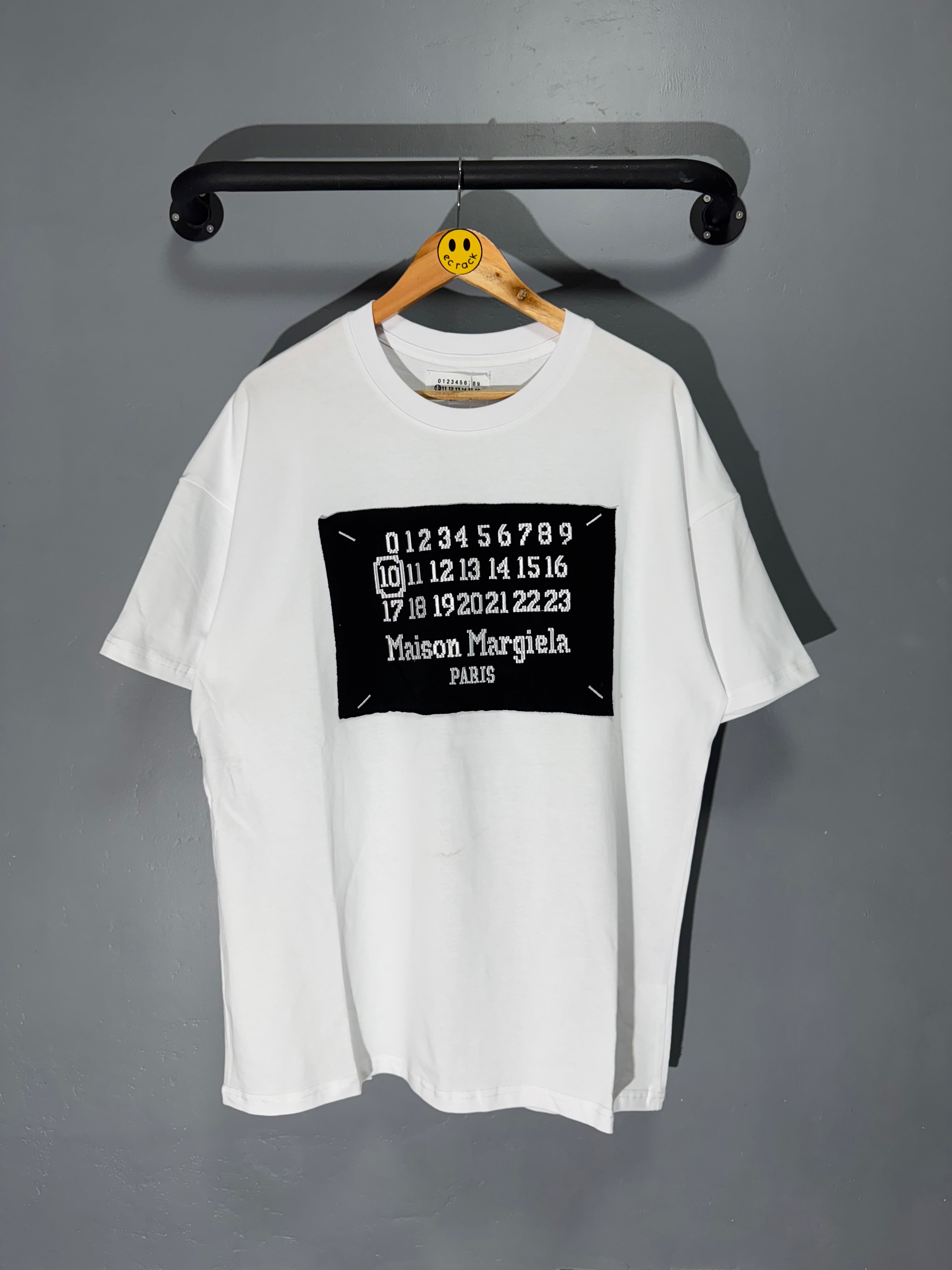 [New] Maison Margiela Box ‘10’ Logo Tee – EC RACK