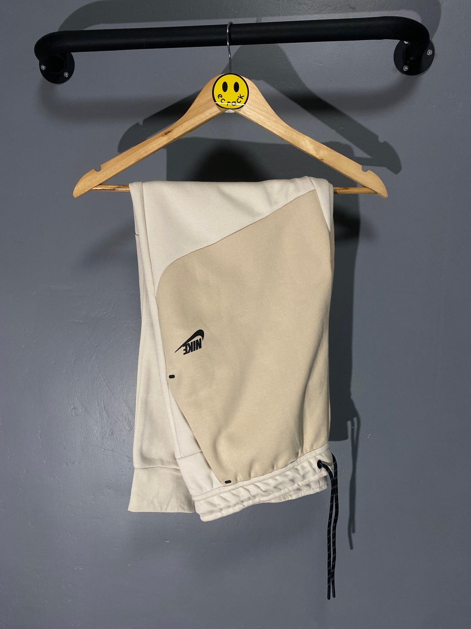 Collections – EC RACK